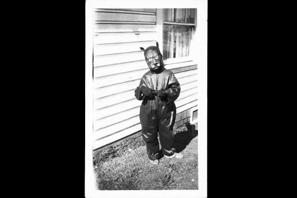 Haunted Air: Spooky, Vintage American Halloween Photos | TIME.com